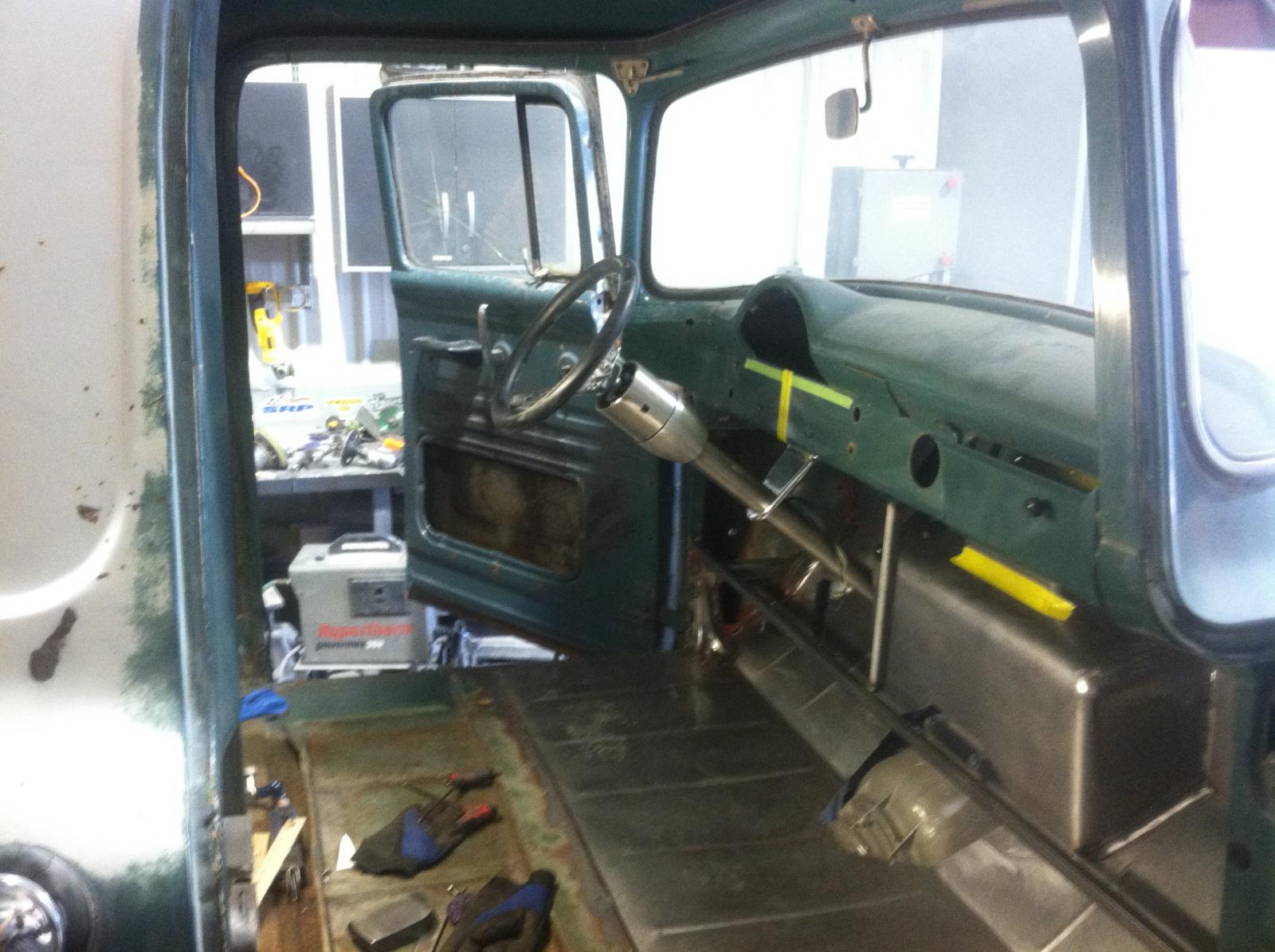 Effin' Confused 56 F100 patina'd and painted build - Page 2