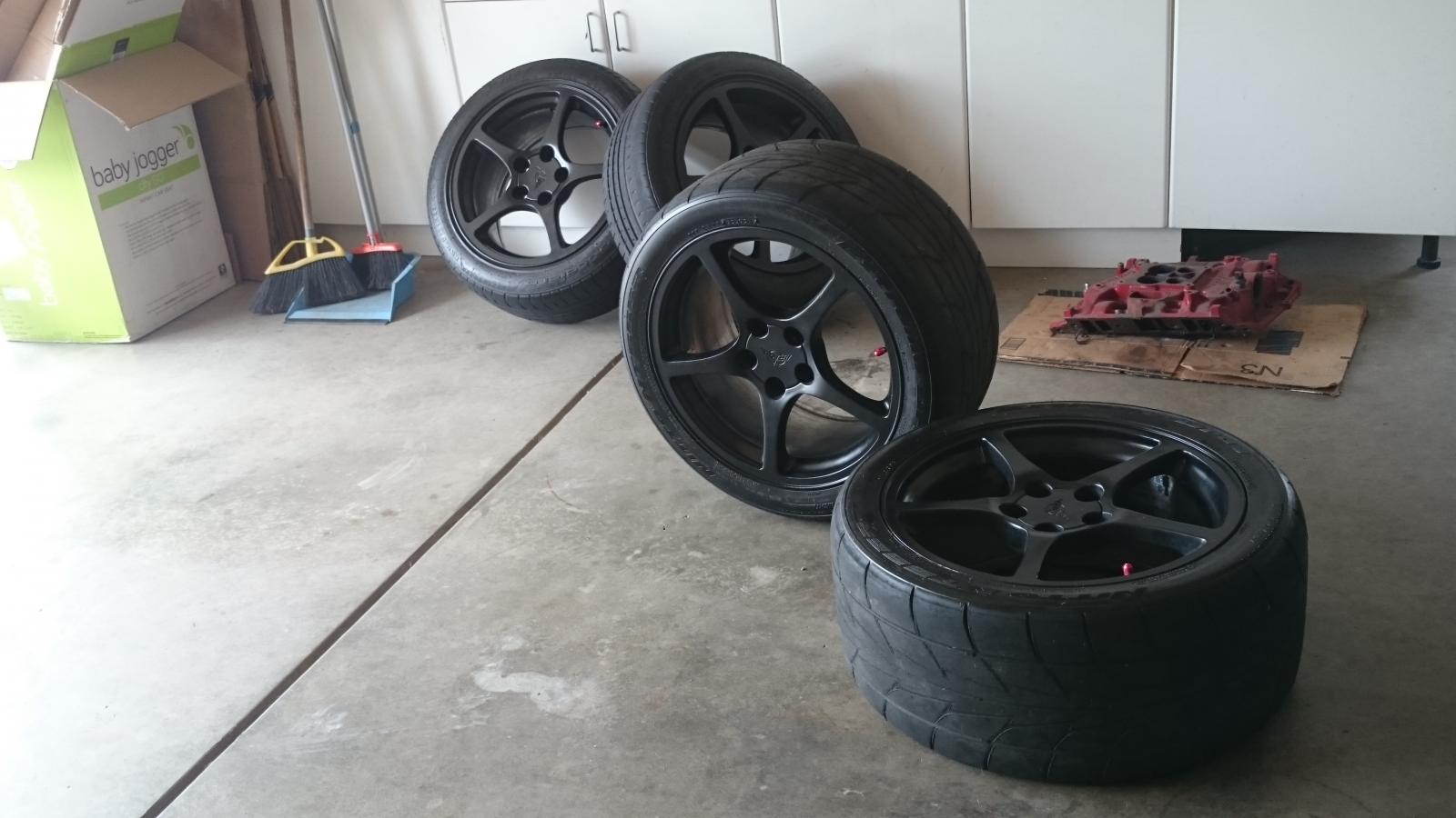 Orig c5 wheels 420$