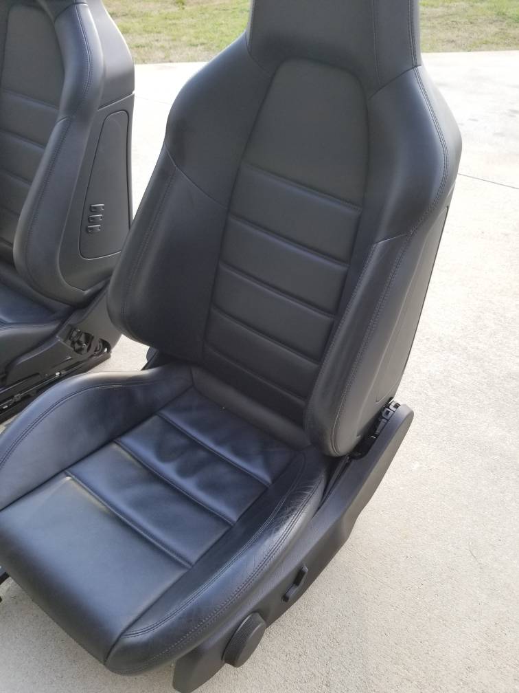 C63 AMG leather seats