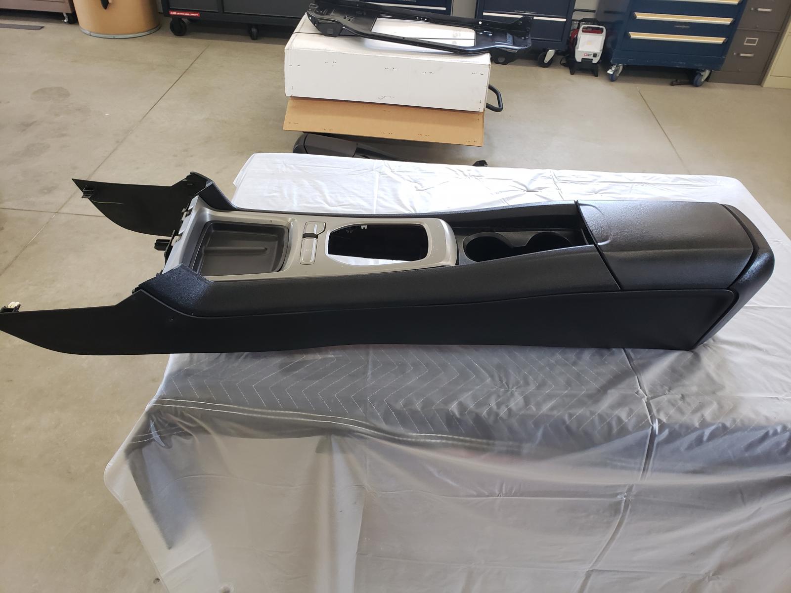 5th Gen Camaro console