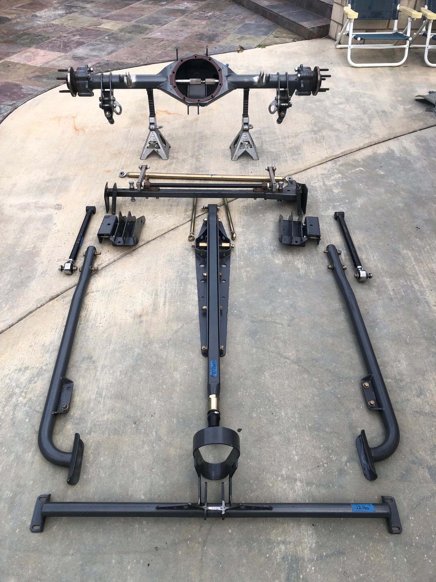 Currie Turn9 floater 9 inch with TCI torque arm