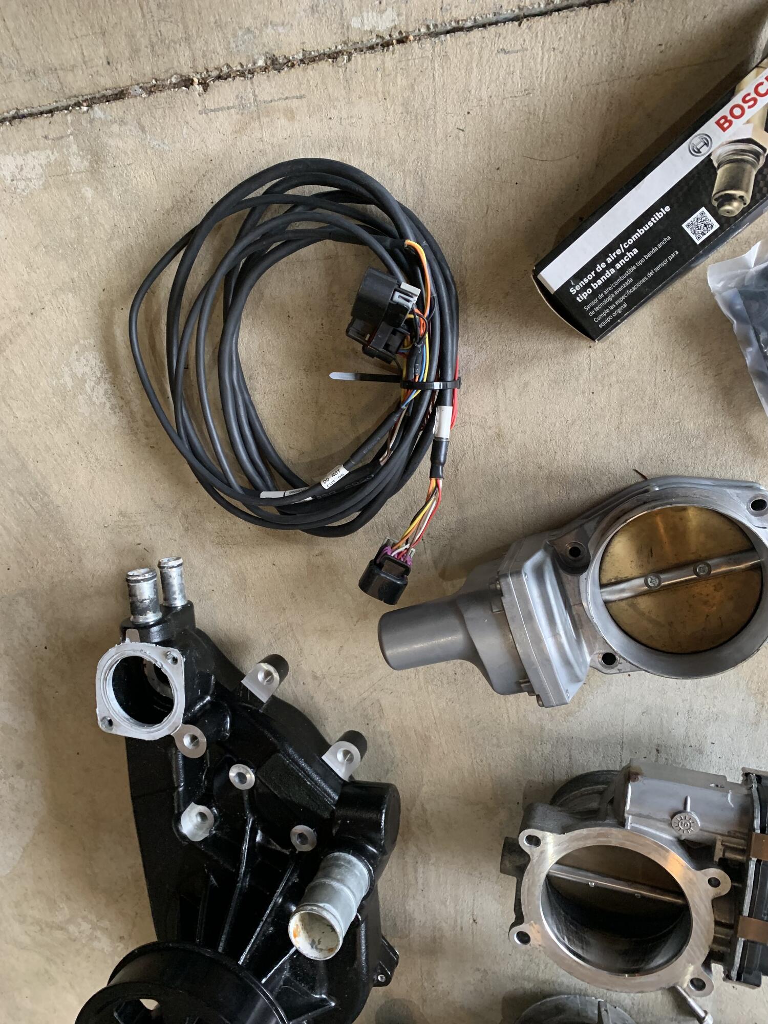 Garage clean out, LS Motor parts: LS3/A Throttle body, water pump, extra..