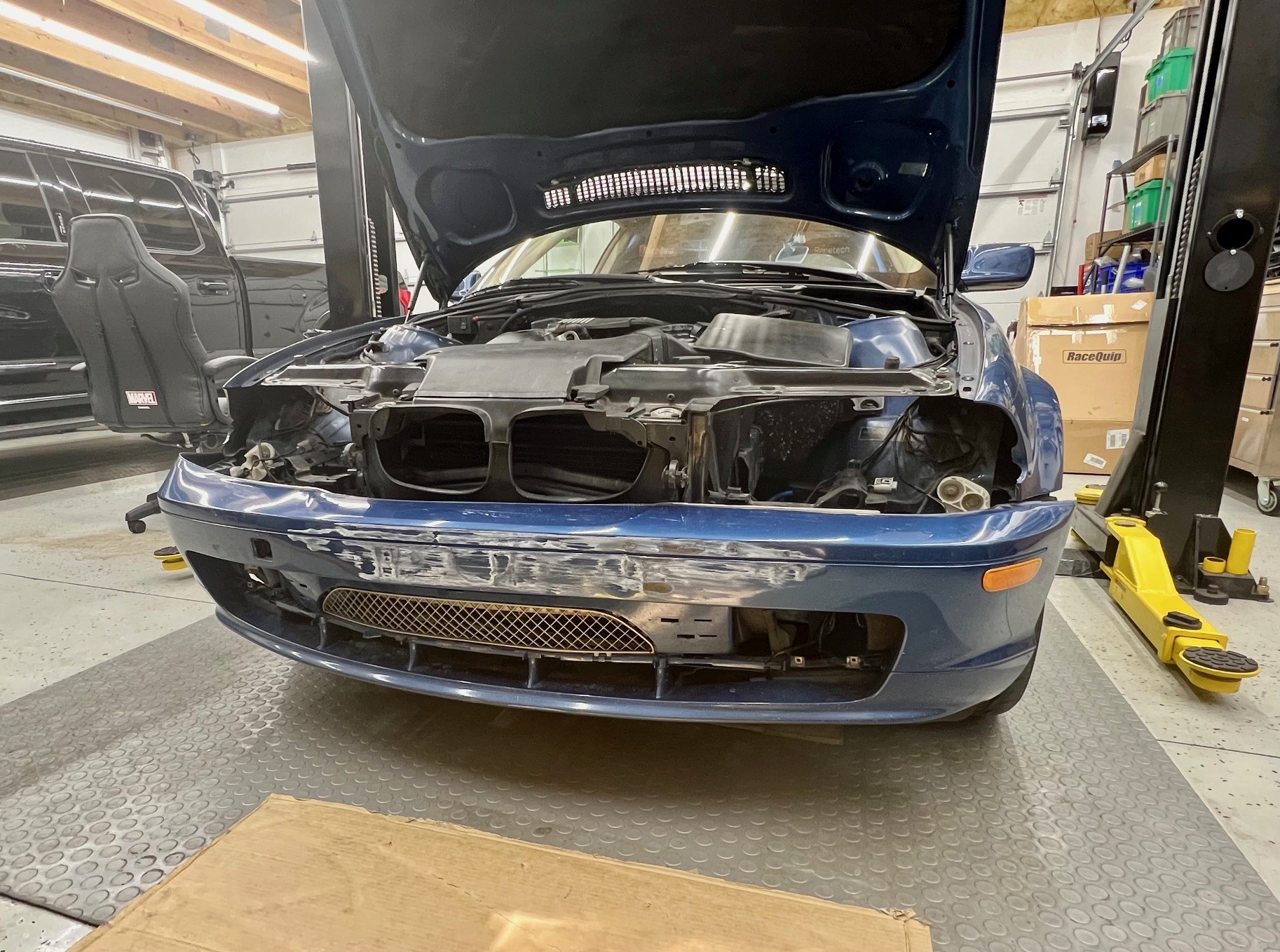 What they don't tell you about track days.